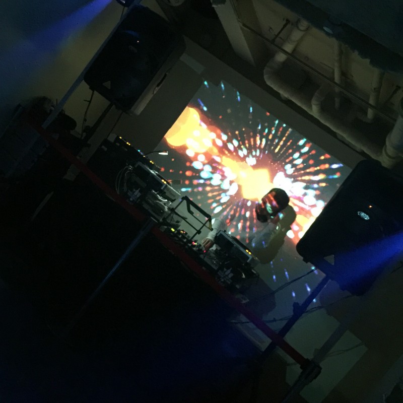 White space lab（ホワイトスペースラボ）、渋谷にこんな雰囲気良いClubあったの！？渋谷で遊ぶのにここはオススメ！ | トモ流